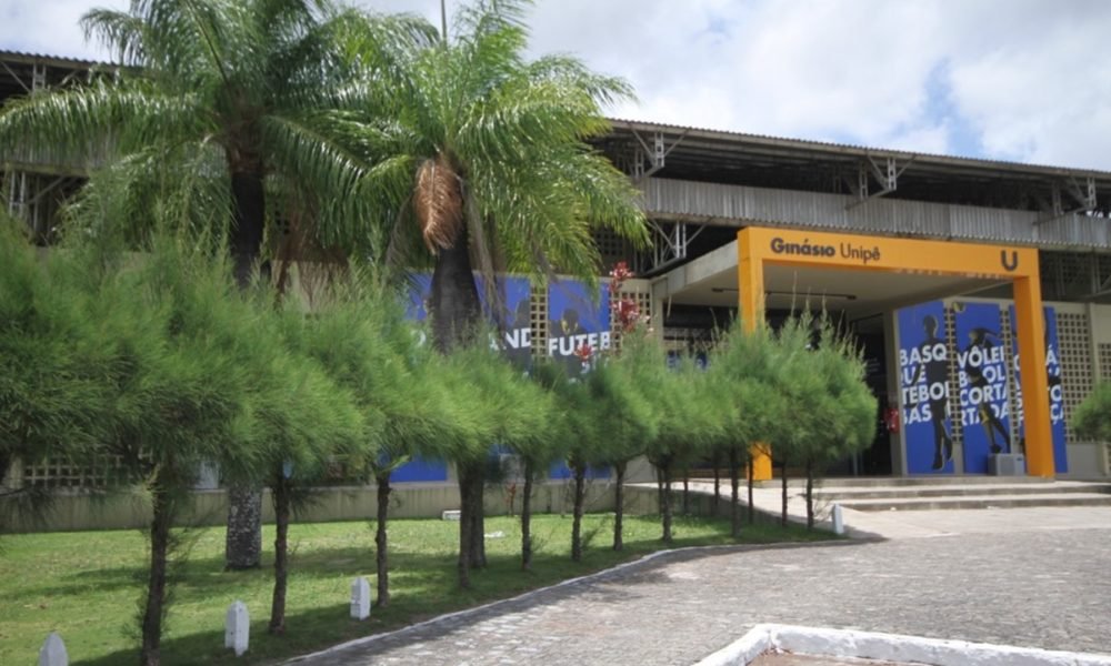 Unipê, na Paraíba, realiza nova demissão em massa de professores e ...